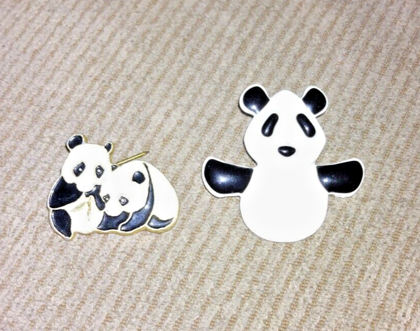 VINTAGE PANDA PENDANT & BABIES EATING BAMBOO PIN 60s ORIG OWNER ESTATE ...