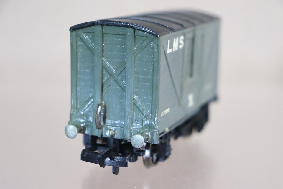BACHMANN KIT BUILT LMS GREY TALL PLANKED GOODS VAN X WAGON 213690 od | eBay