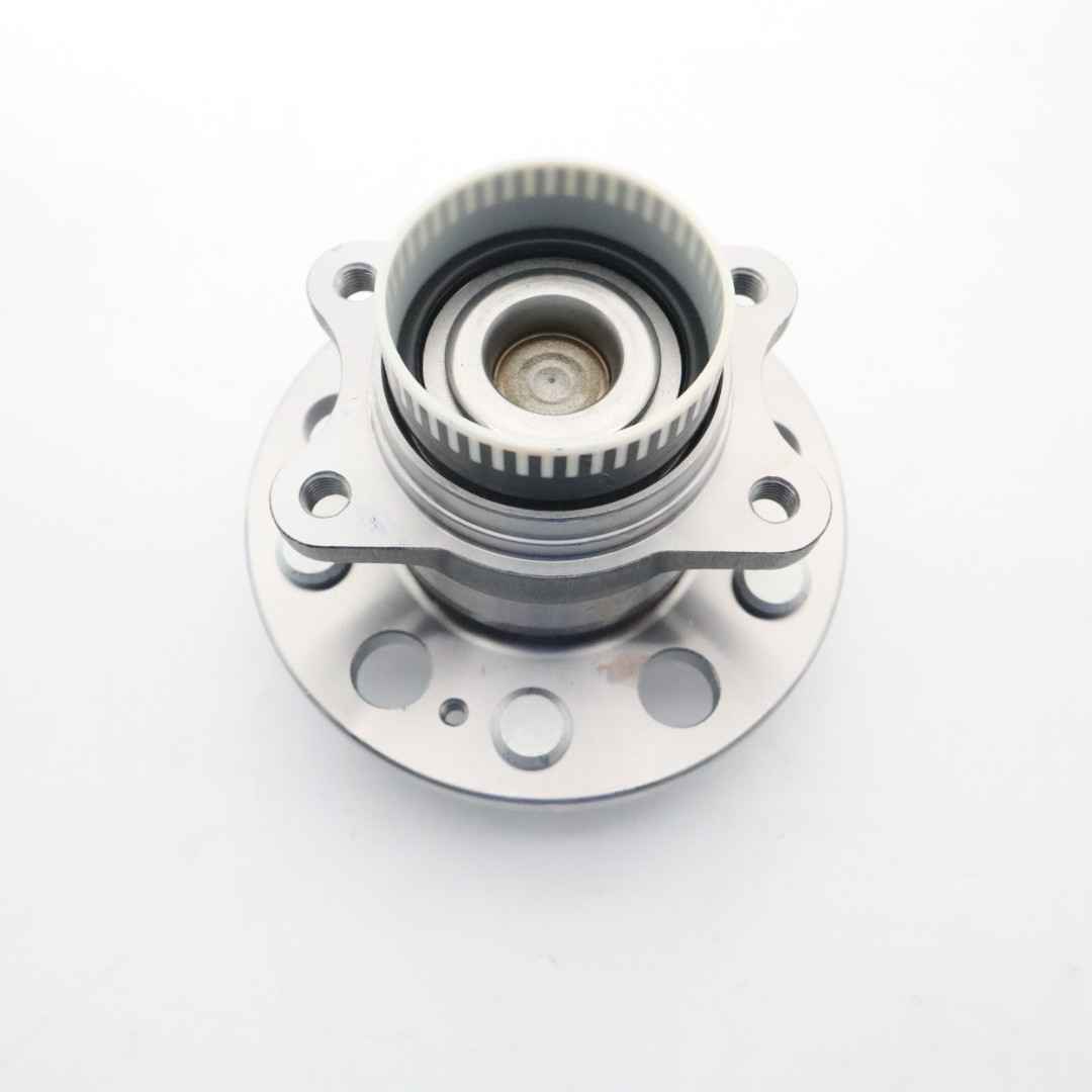 NEW 1PC REAR WHEEL BEARING HUB for HYUNDAI iX35 LM i40 VF 2WD Elantra ...