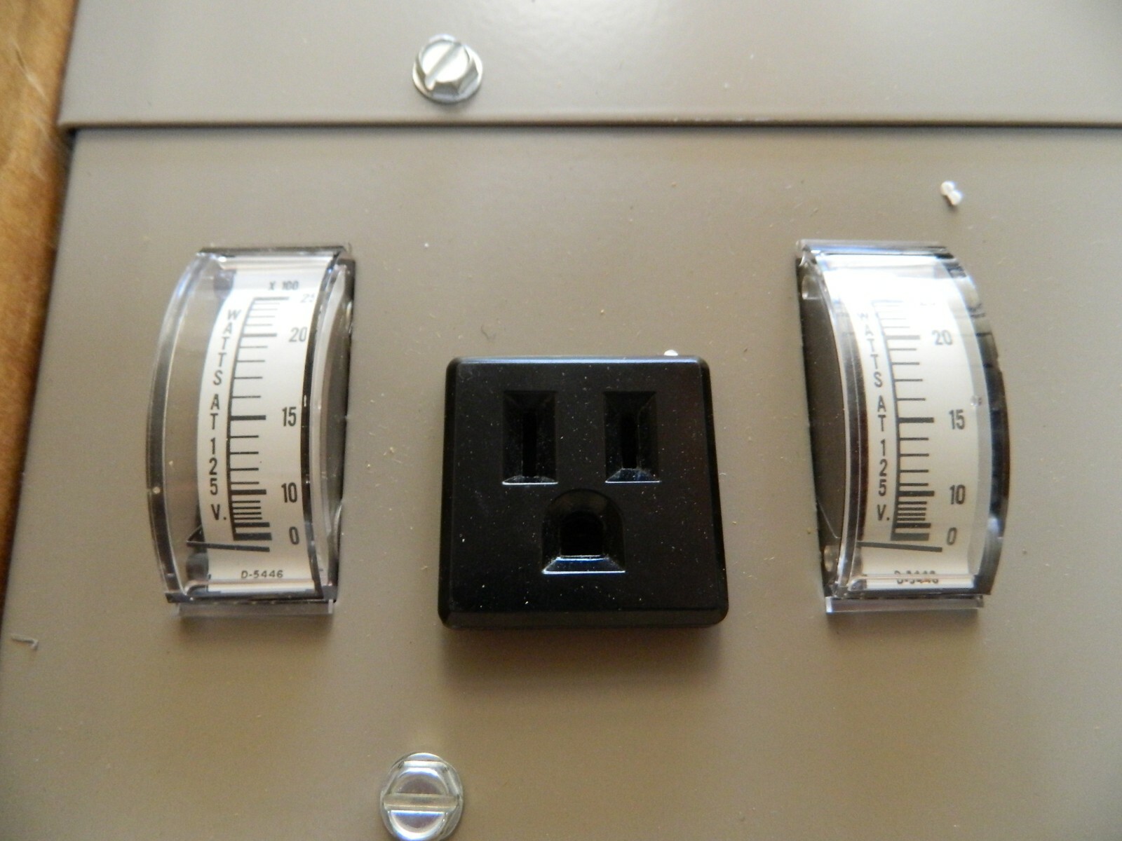 NEW EATON CH6EGEN2060SUR EMERGENCY GENERATOR PANEL 6 CIRCUIT INDOOR ...