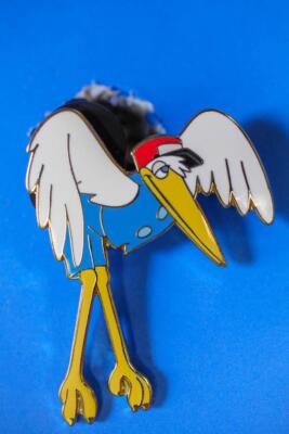 DUMBO 65TH ANNIV "MESSENGER STORK" from 6-pin set DISNEY CATALOG LE ...