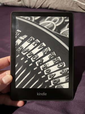 Kindle Paperweight 11 gen 16 gig | eBay