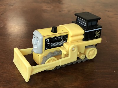 THOMAS and FRIENDS TRAIN SET Wooden Engine Tractor - BYRON - Good | eBay