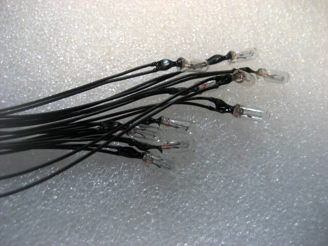 10 pc small 4mm HO Slot Car INCANDESCENT Light Bulb 12-24v CLEAR | eBay