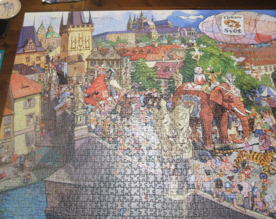 Heye 2000 Piece Jigsaw - Street Parade - | eBay UK