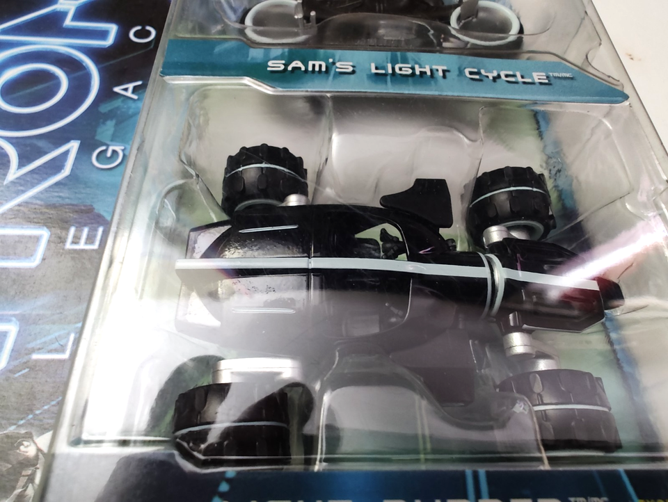 Tron Legacy Toys R Us Exclusive Hero 3 Pack Diecast Vehicles 2010 NEW ...