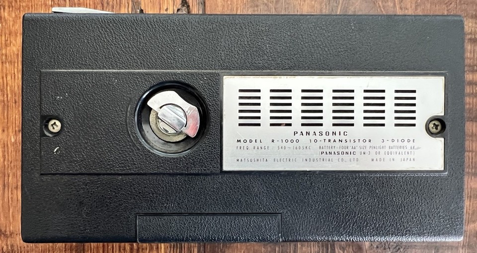 Vintage Panasonic Radar Matic R-1000 10 Transistor Radio Powers On Auto ...