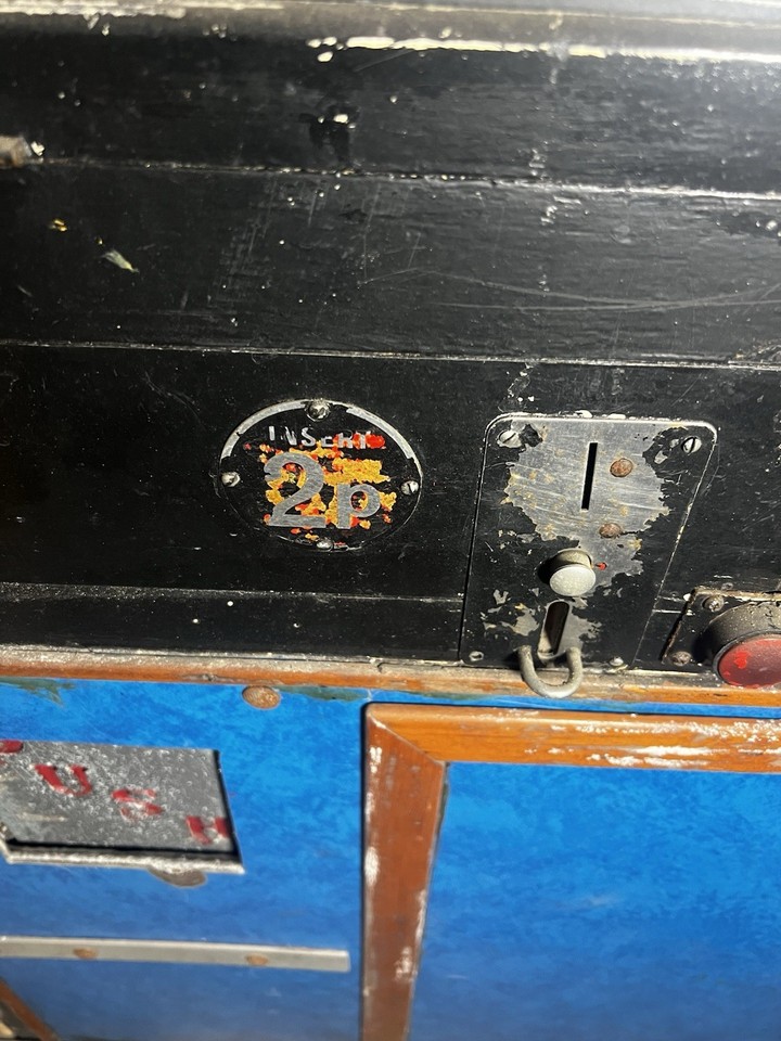 2p Rotary Merchandiser Arcade Machine Coin Operated | eBay UK