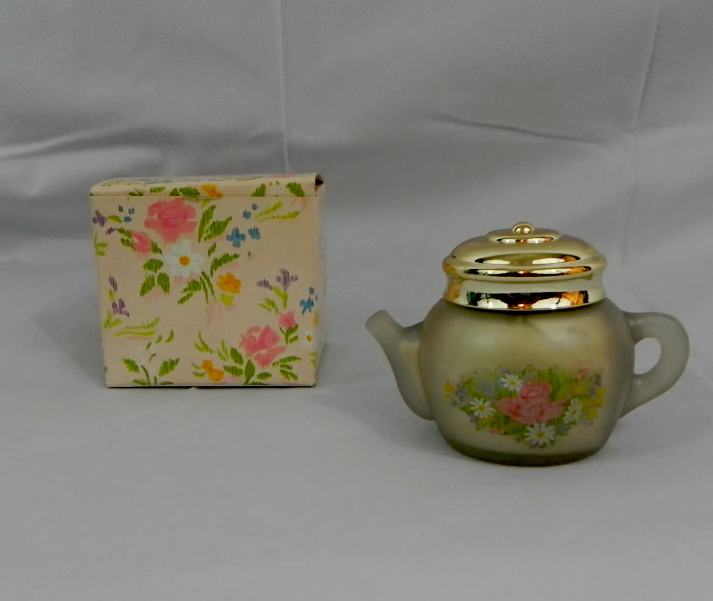 Vintage Avon Teatime Teapot SONNET Powder Sachet Glass Jar Bottle With ...