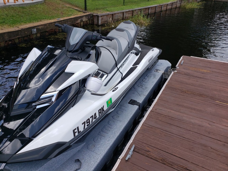 Single- PermaPort XPress Floating PWC Port, Jet Ski Floating Dock ...