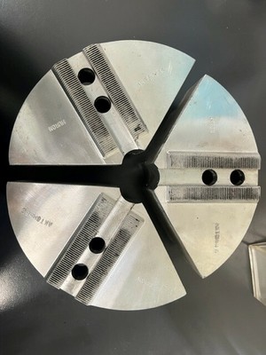 Vises - Serrated Jaws