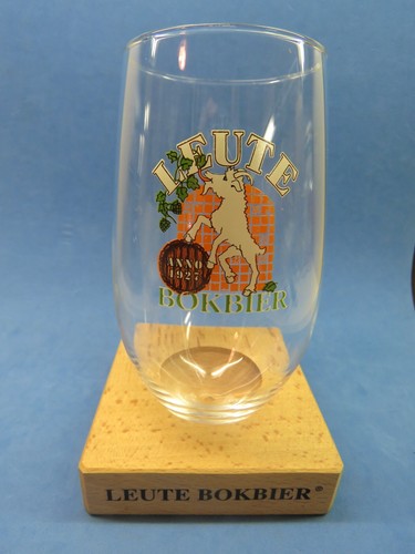 BEER Stem Glass with Cool Stand" Leute Bokbier ~ Brouwerij Van ...