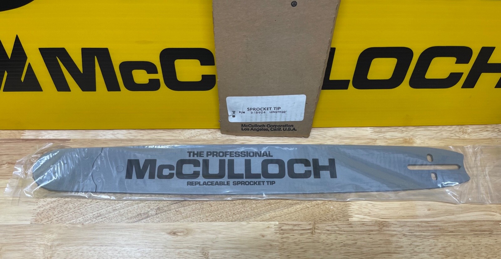 OEM NOS MCCULLOCH 20" D176 Bar .325 pitch .050 gauge chain. PN 218924 ...