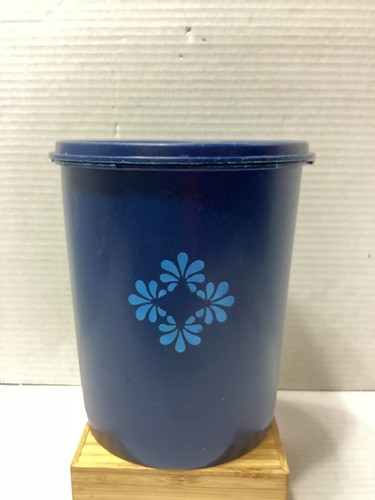 One (1) Vintage Tupperware Canister With Lid Navy Blue Servalier 7 ...