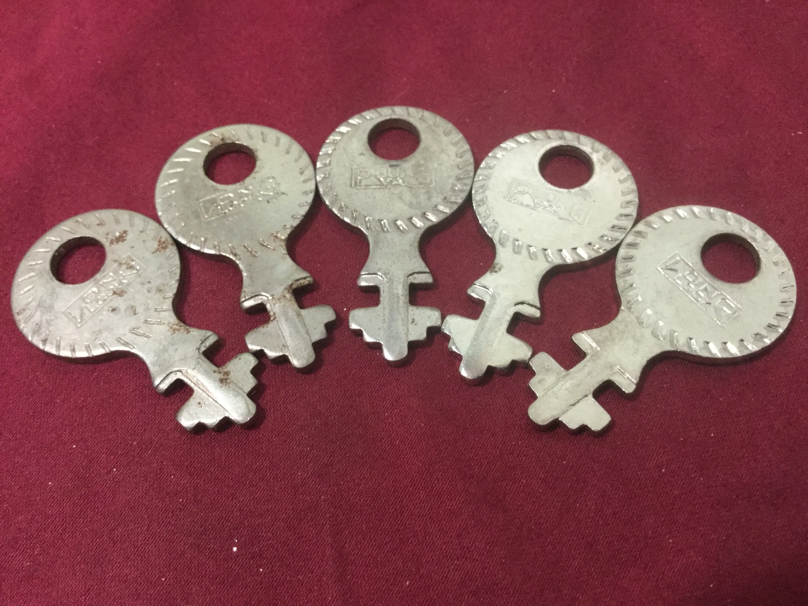 Long Lock Pre-cut Luggage Keys, Set of 5 - Locksmith | eBay