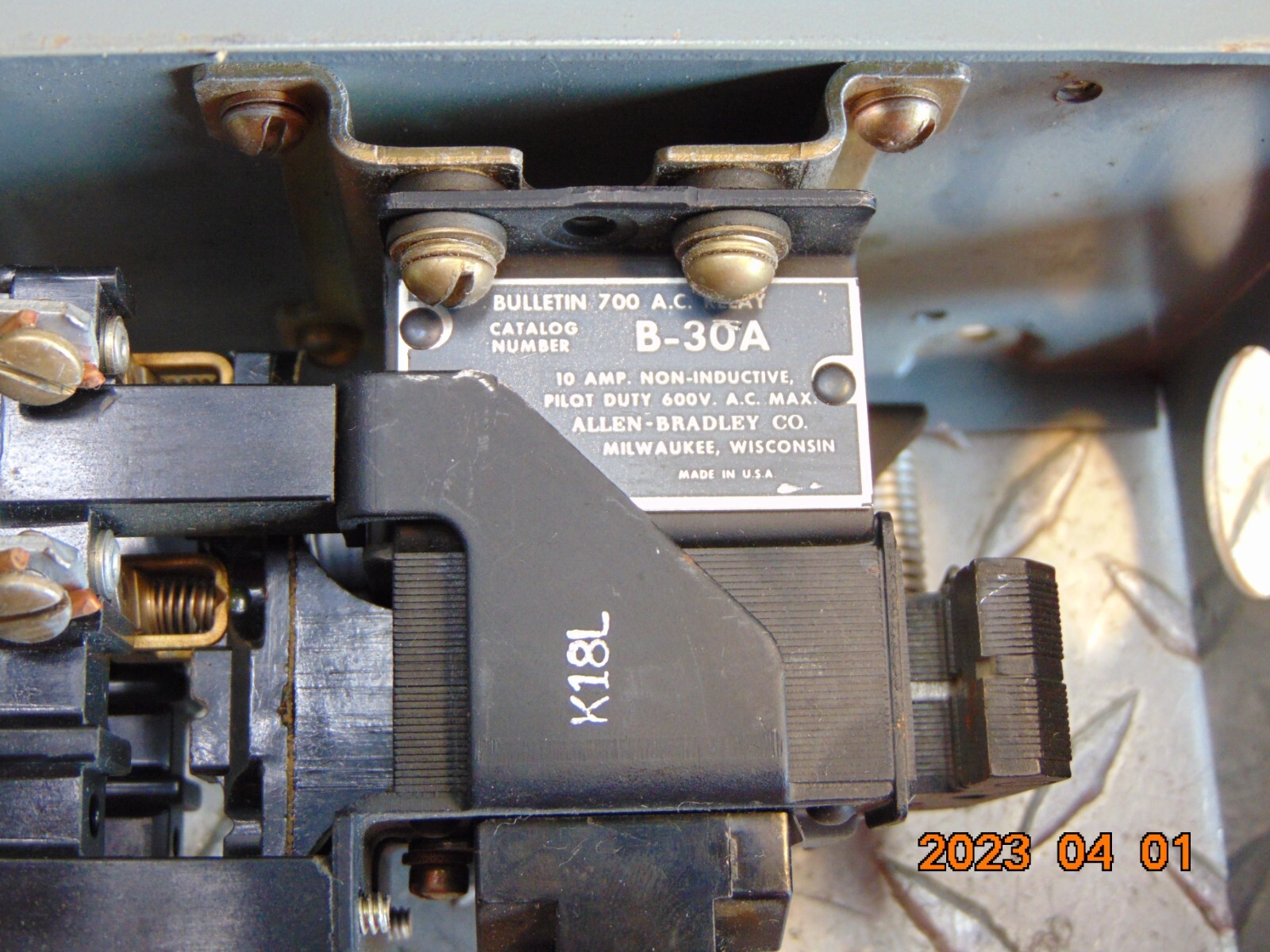 ALLEN BRADLEY 700 B-30A AC RELAY 10A 10 AMP 600VAC 120V COIL | eBay