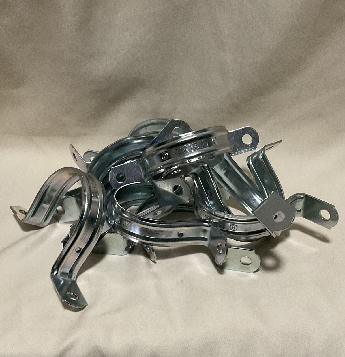 Bridgeport 2-Inch, 2-Hole Rigid Conduit Strap, Lot of 13 Zinc/Steel | eBay