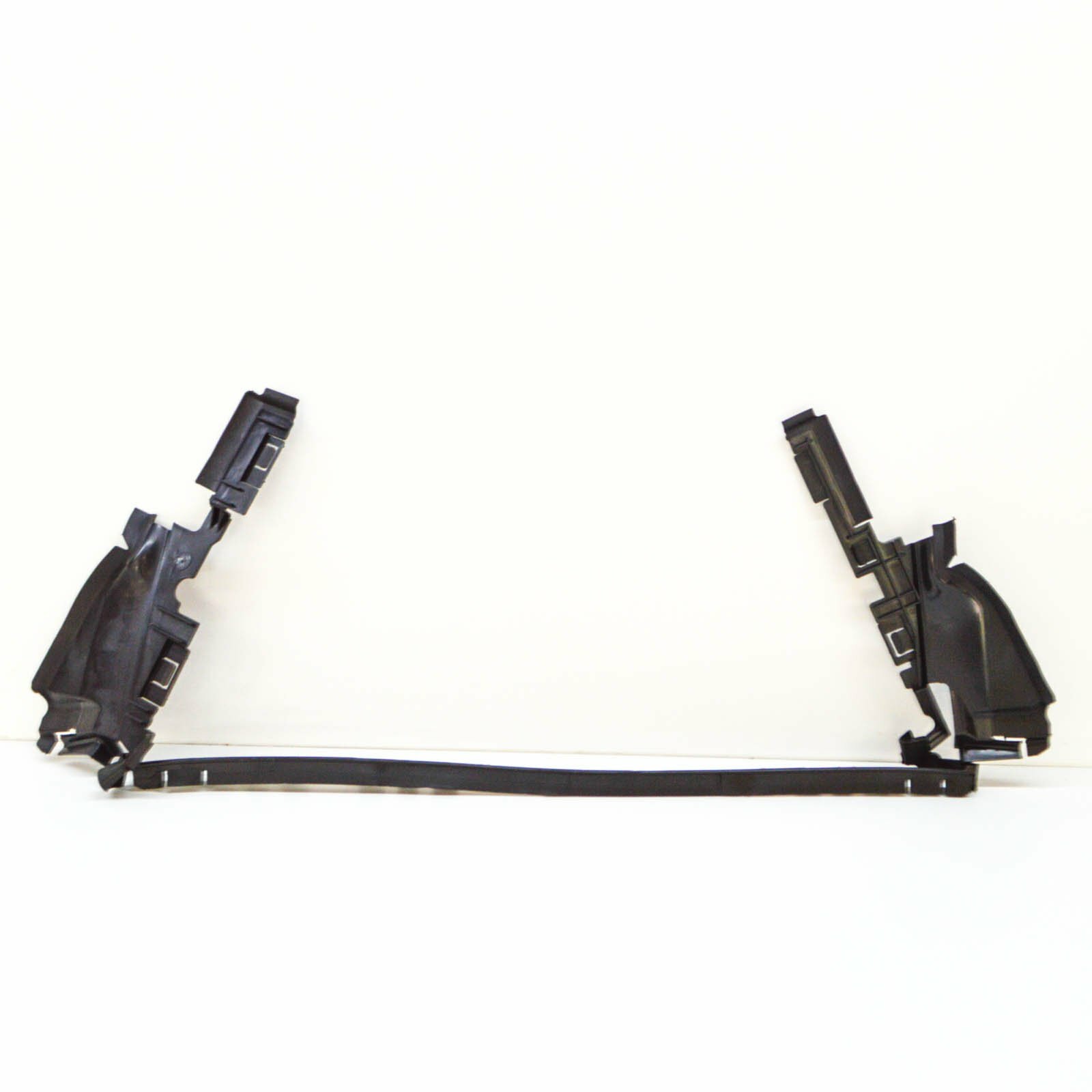 MERCEDES-BENZ C-CLASS W204 Upper Radiator Baffle A2045050530 New ...