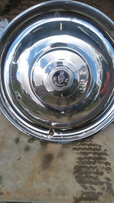 SINGLE CHECKER MARATHON YELLOW TAXI CAB HUBCAP WHEEL COVER VINTAGE | eBay