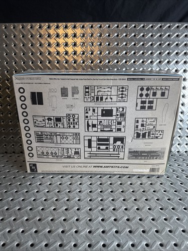 AMT 620 1/25 White Freightliner Dual Drive Truck Tractor Model Kit ...