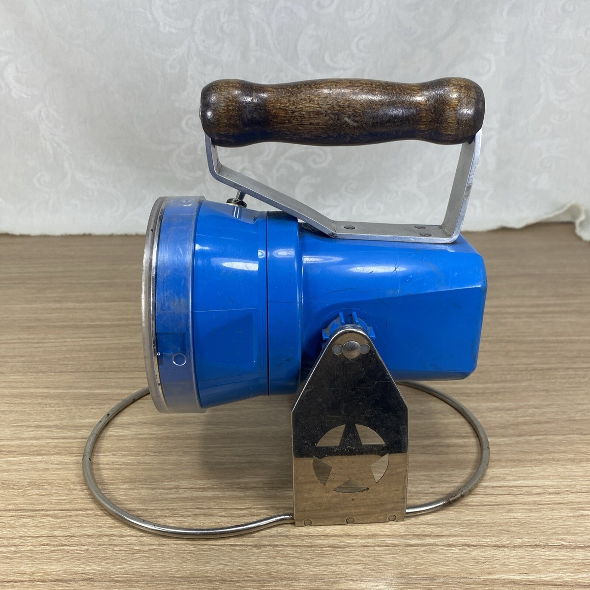 Star Railroad Lantern Home In Use Lantern, Railroad : 2010.028.051