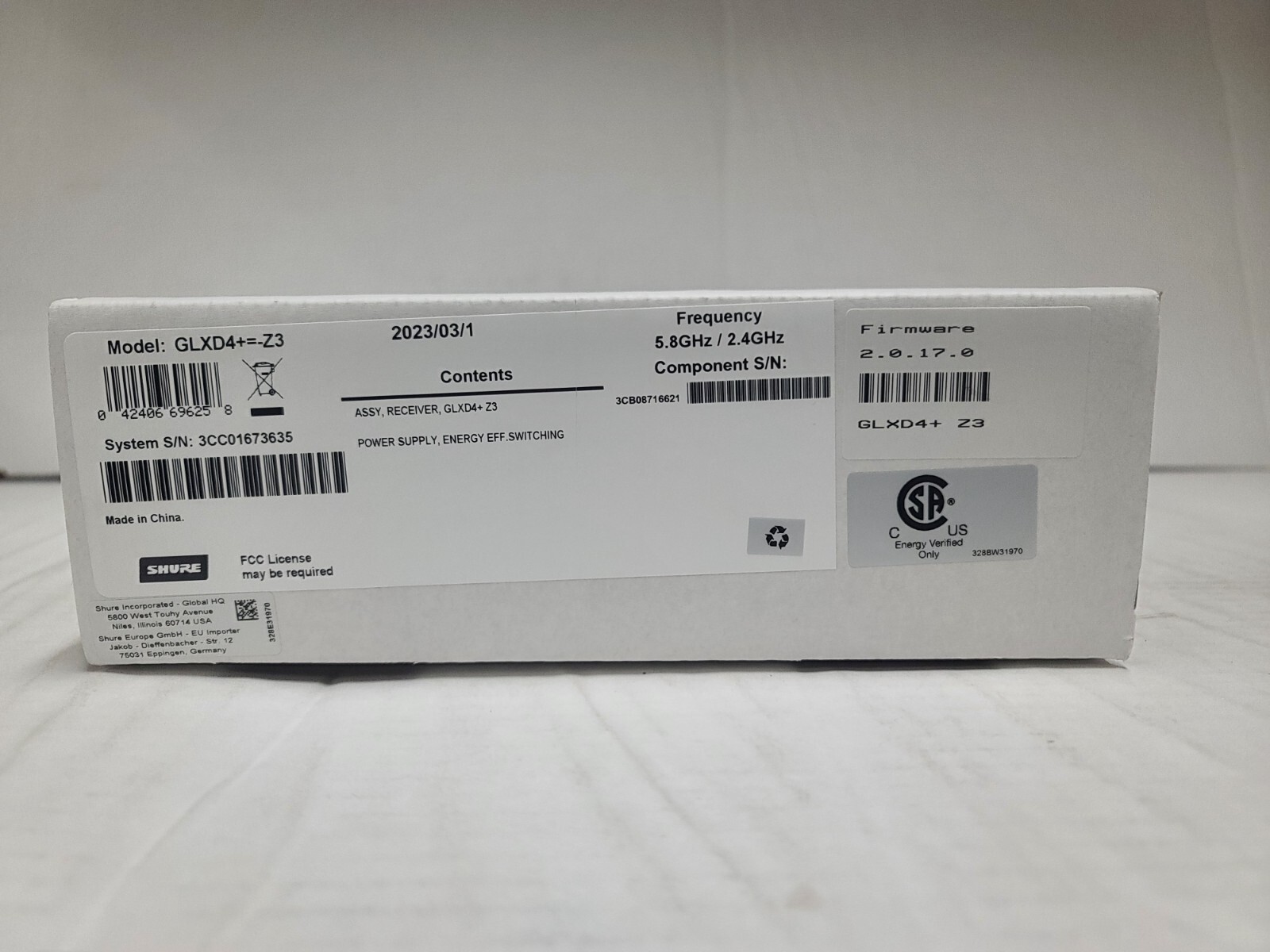 Shure GLXD4 Dual Band Digital Wireless Tabletop Receiver (Z3: 2.4, 5.8 ...