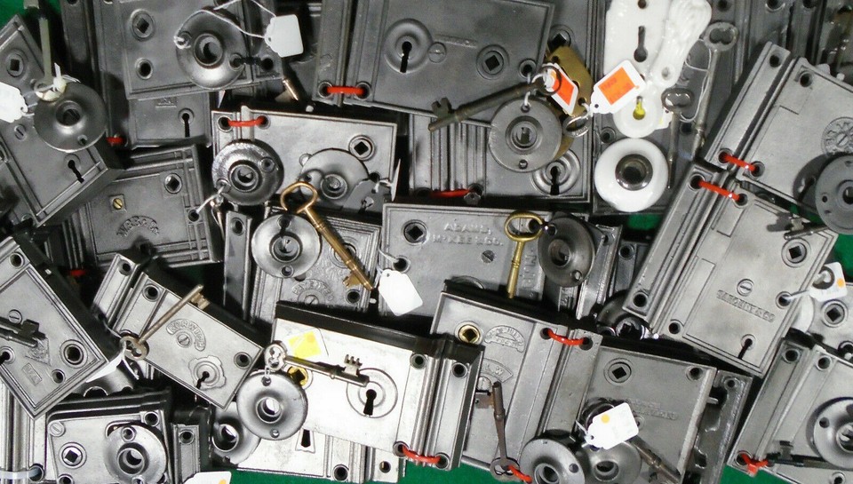 COMPLETE SET PENNSYLVANIA GERMAN ELBOW LOCK, CIRCA 1830, RESTORED, NICE ...