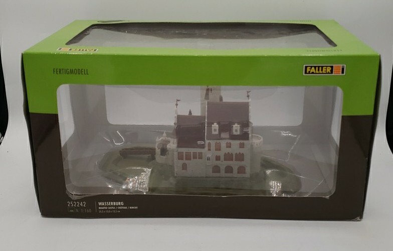 Faller N Scale Building/Structure 252242 Moated Castle Brand New | eBay