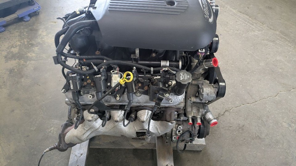 CHEVY 5.3 LS ENGINE L33 Aluminum Block WIRING ECU LS SWAP DROP OUT ...