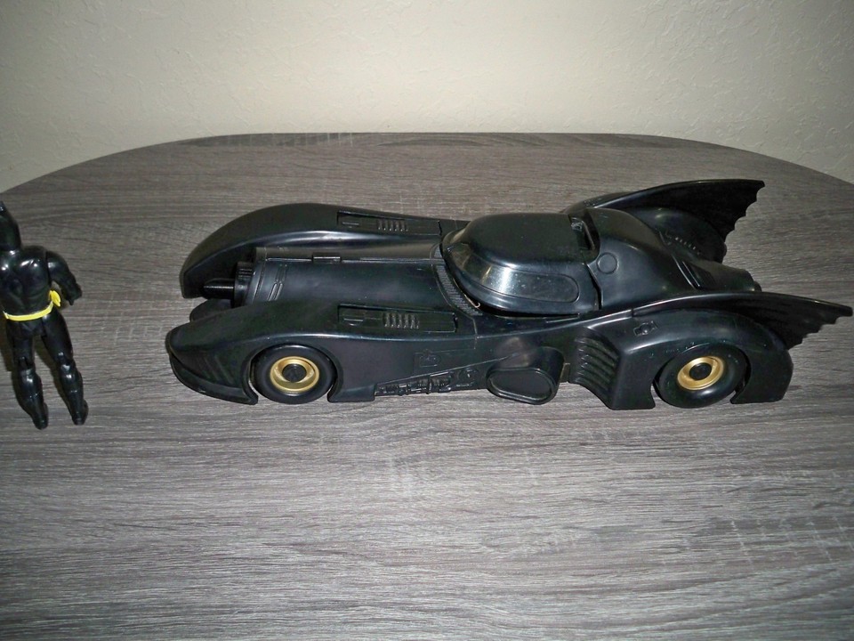 Batman Kenner 1990 Batmobile The Dark Knight Collection 100% Complete w ...