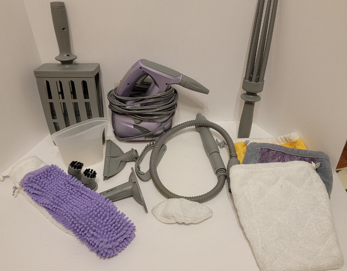 Shark Portable Steam Pocket Cleaner Handheld SC630CO With Attachments ...