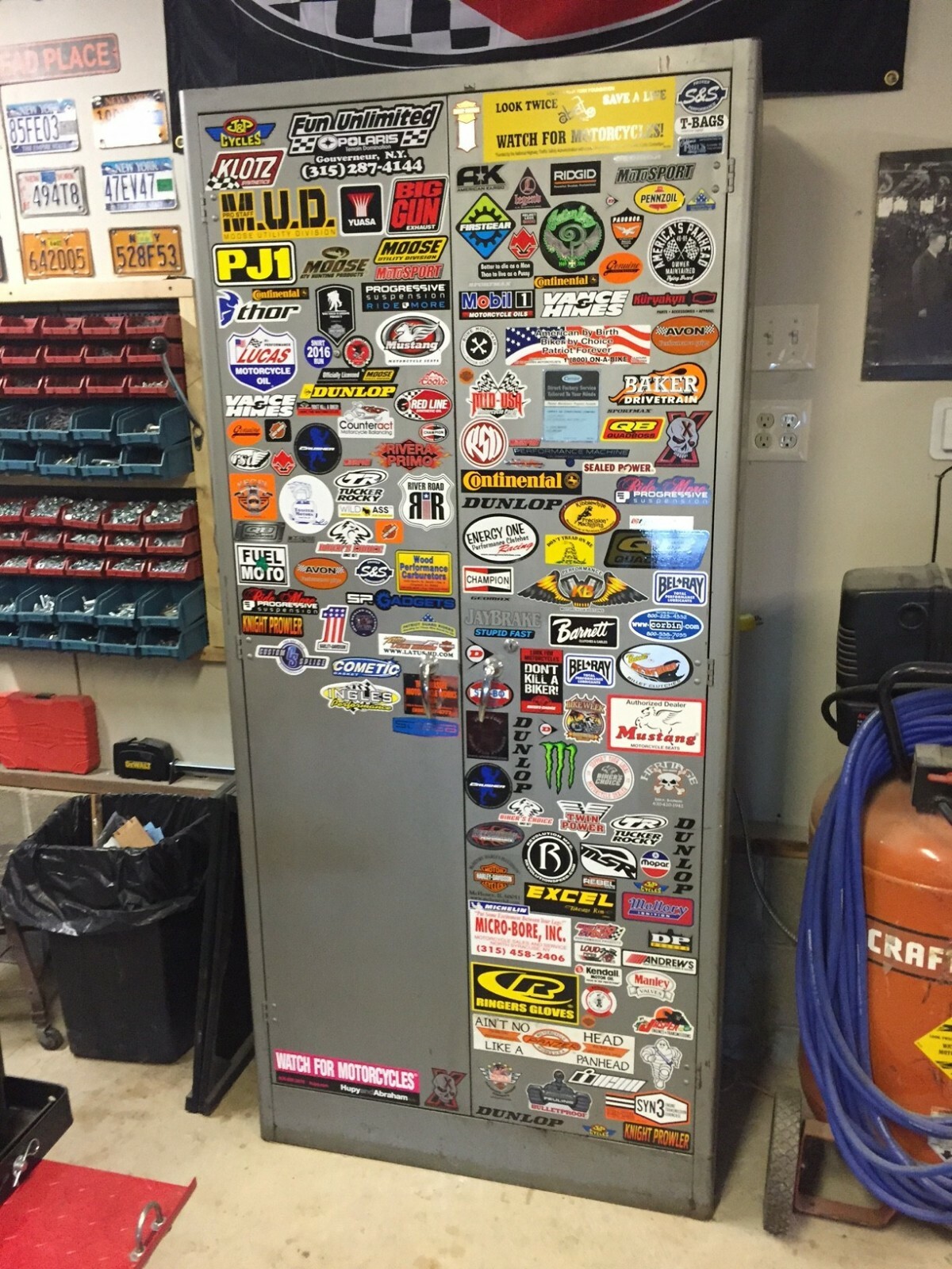 PIN UP GIRL MECHANIC Decal Sticker for Mancave Hot Rod Retro Vintage ...