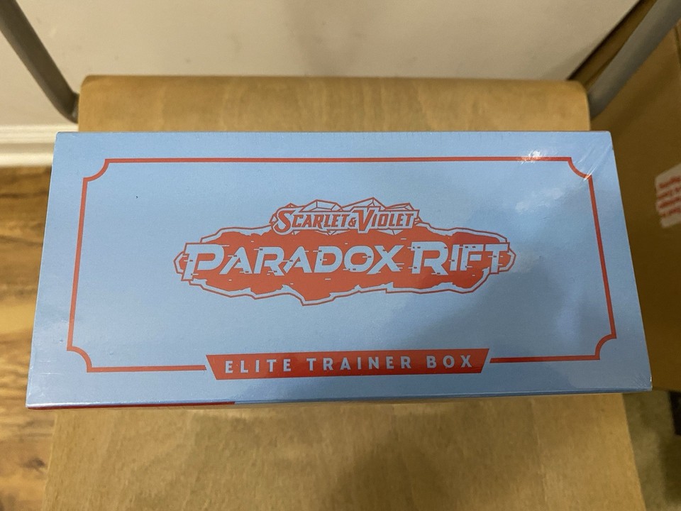 Pokemon TCG Paradox Rift Elite Trainer Box ETB Roaring Moon NEW/Sealed ...