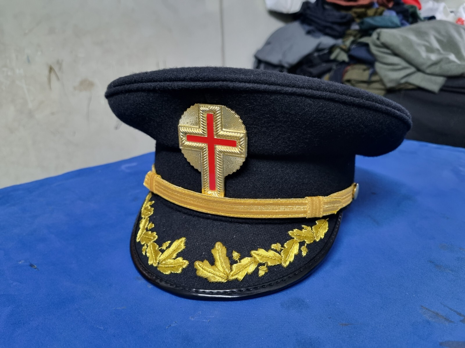 Past Commander Knights Templar Commander Fatigue Cap _ Gold Metal ...