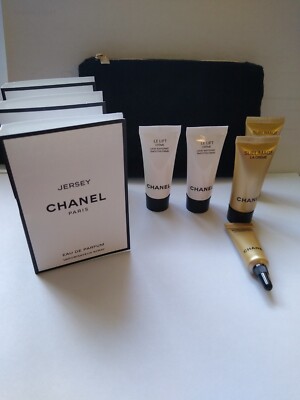 Chanel Sample Filled Velvet Makeup Bag Sublimage Le Lift Jersey Parfum ...