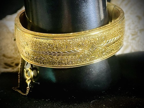 Very Old 100y Antique Egyptian Feel Etched Signed TD Troob 10kGF Bangle ...