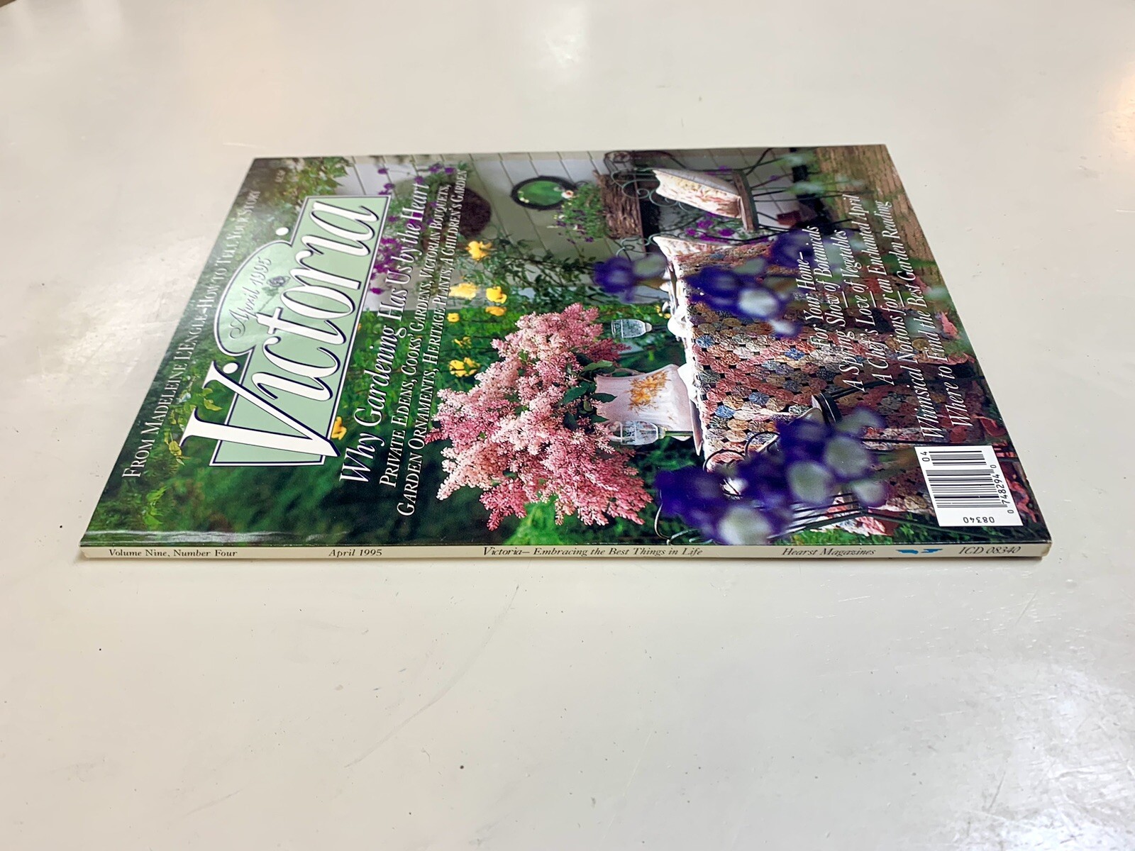 April 1995 VICTORIA Magazine Volume 9 No. 4 VG Condition | eBay