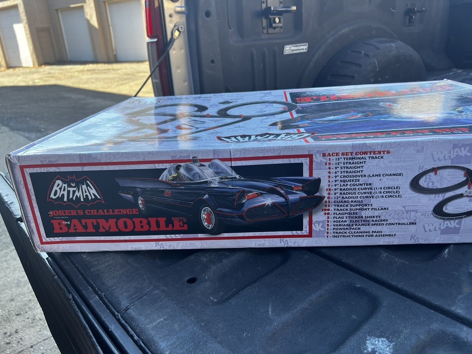 c2010 Auto World Joker's Challenge Batman Slot Car Set new unused ...