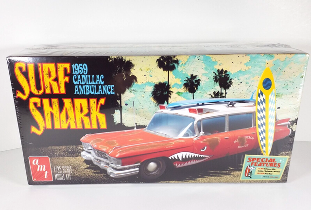 AMT Surf Shark 1959 Cadillac Ambulance 1/25 Scale Model Car Kit (1242 ...