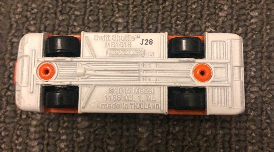 2015 Mattel Matchbox Airlines Orange Swift Airport Shuttle Toy Die-Cast ...