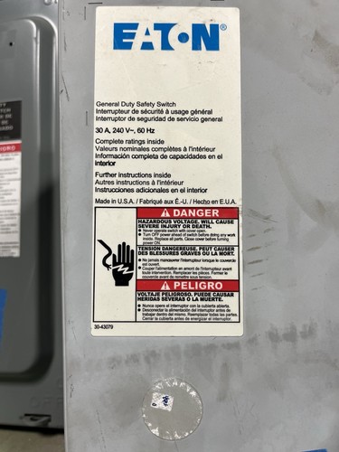 Eaton DG321URB Safety Disconnect 30 Amp 250V 3 Pole Nema 3R Non-Fusible ...