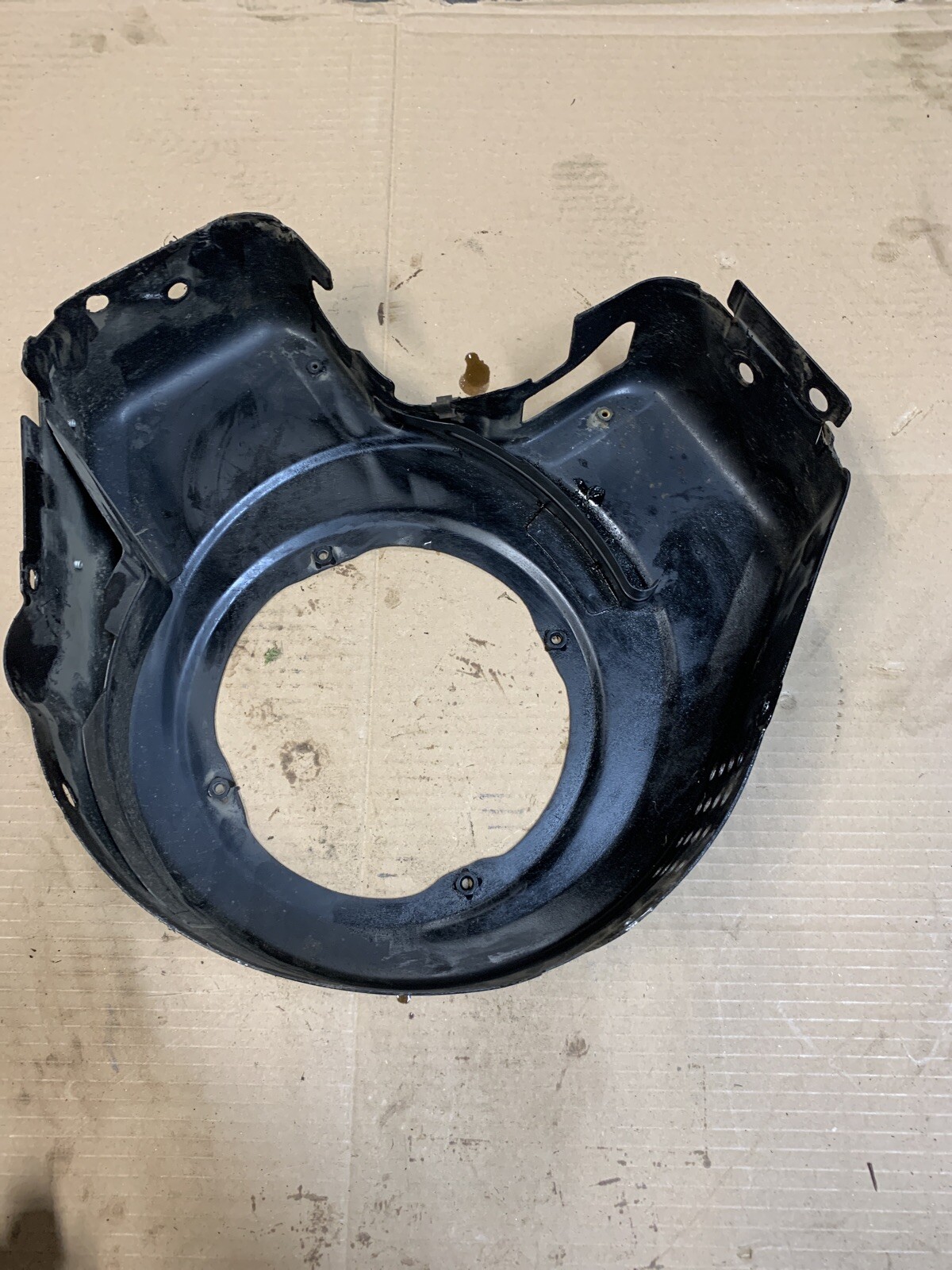 Briggs & Stratton 18HP Vanguard 350777 Blower Housing Shroud Free ...
