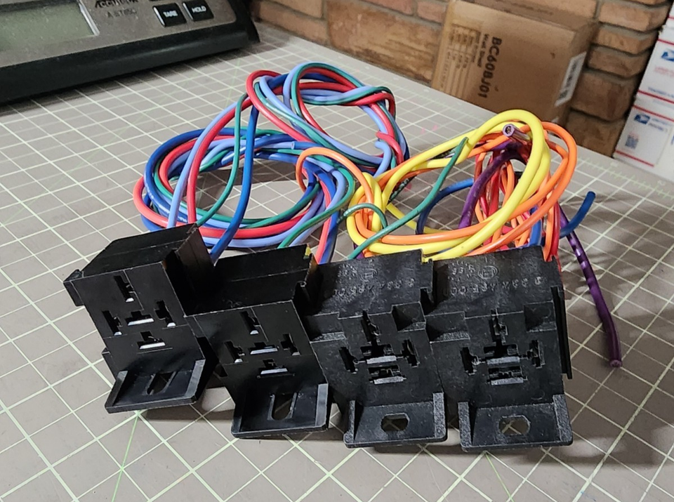 🔧5-PIn 4-Wire Relay Socket⚡INTERLOCKING BLOCK Type⭐4 Lot Different Wire ...