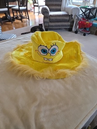 2008 Nickoleon Spongebob Squarepants yellow hat with fur. Adjustable ...