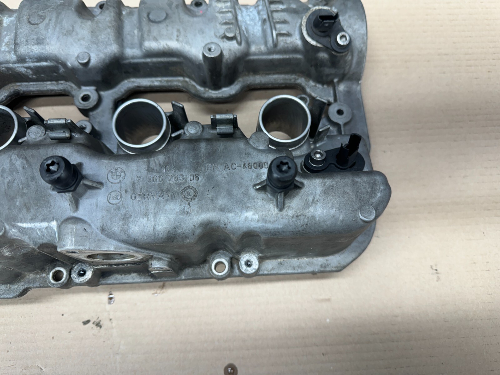 BMW E70 F10 F02 F13 N63 Engine Cylinder 1-4 Right Side Head Valve Cover ...