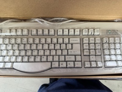 Vintage Focus Electronics FK-6200 Computer Keyboard PS/2 Clicky New Old ...