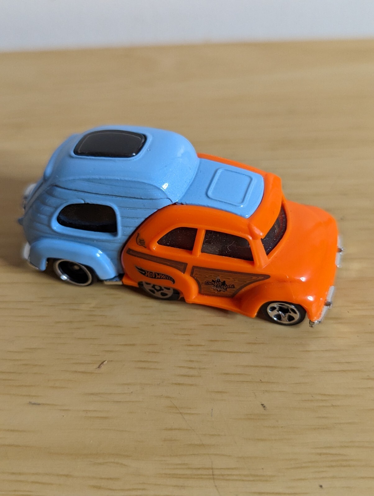 2021 Hot Wheels Getaways Blue/Orange RV There Yet 1/64 Diecast/Plastic ...