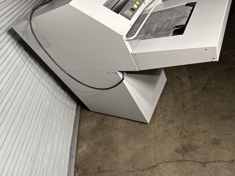 The Ideal Paper Shredder MBM destroyit Cross/Cut 4107 Paper Cutting ...