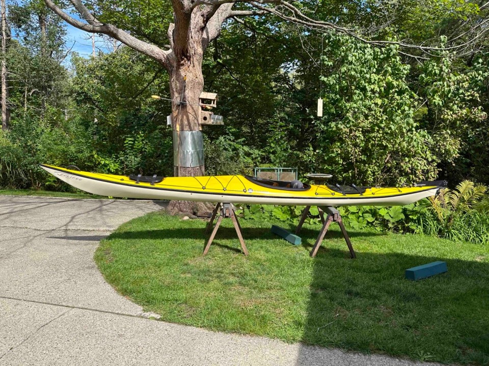 Perception Eclipse made with Kevlar Sea Lake Kayak 17’ | eBay