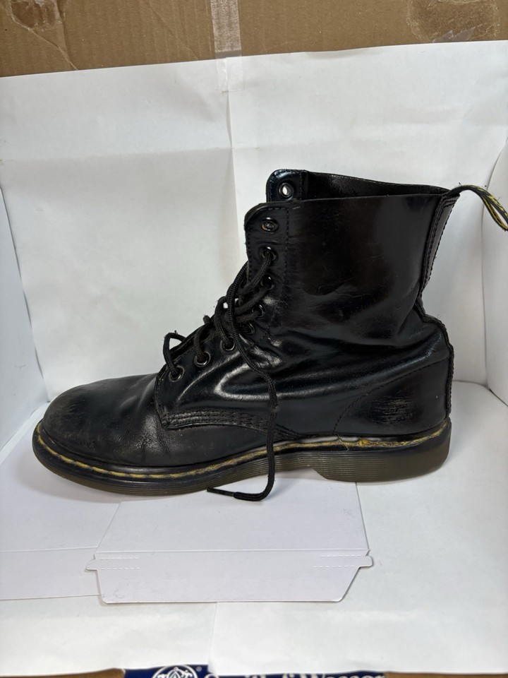 VTG Used Dr. Martens Docs lace boots Black leather Air Wair Sz Women 10 ...